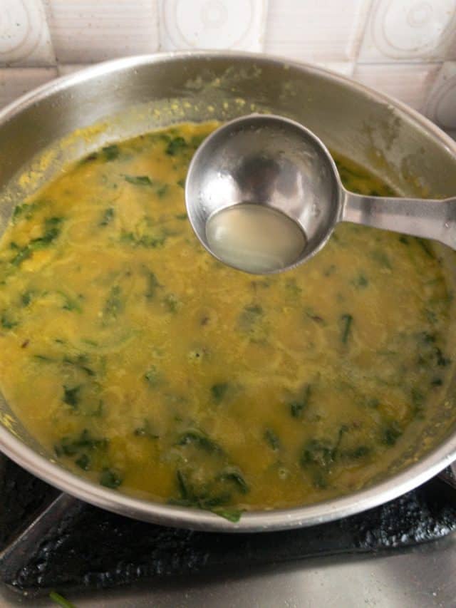 Flavorful Dal Saag Recipe: Make Spinach Dal with Instant Pot or Stove top