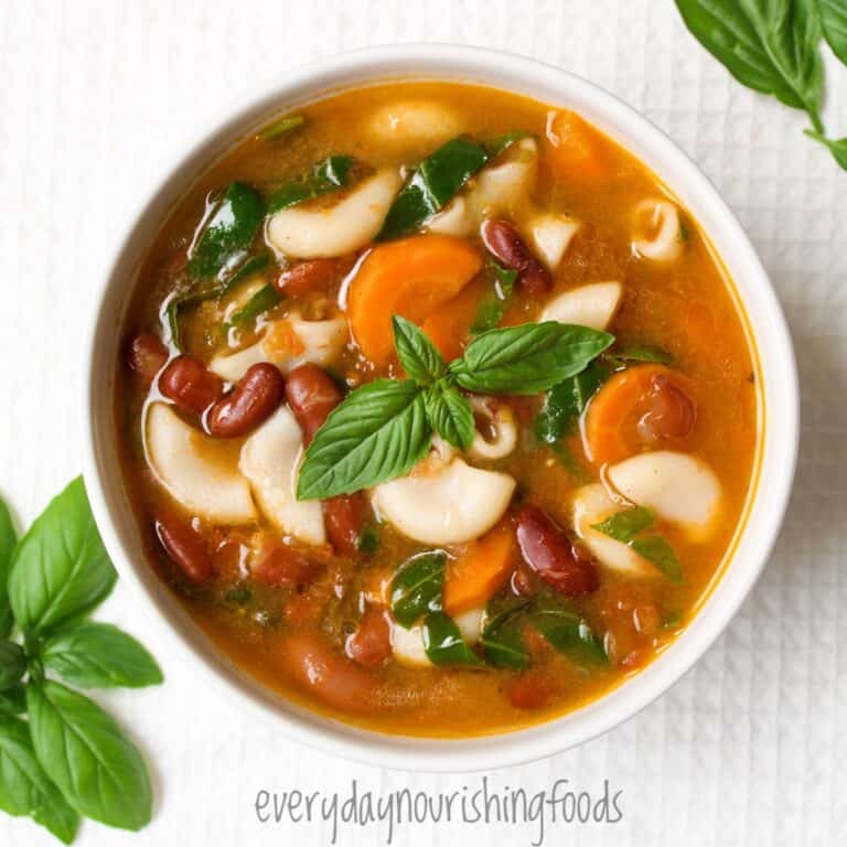 Simple red kidney beans soup with veggies - Everyday Nourishing Foods