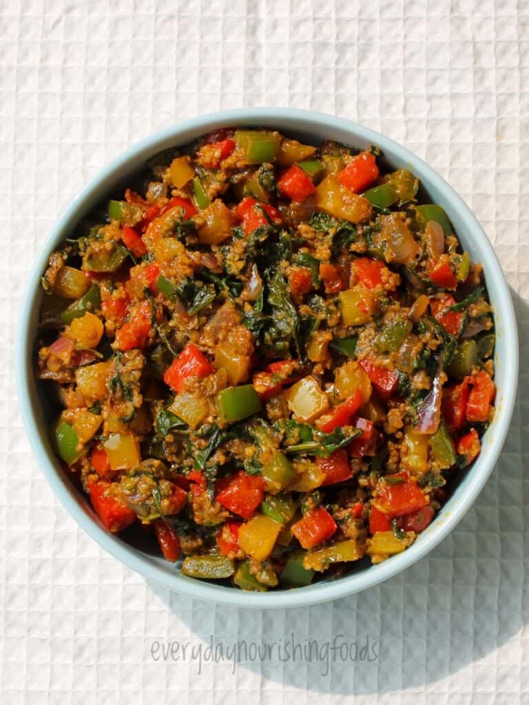 Quick and easy bell pepper stir fry recipe - Everyday Nourishing Foods
