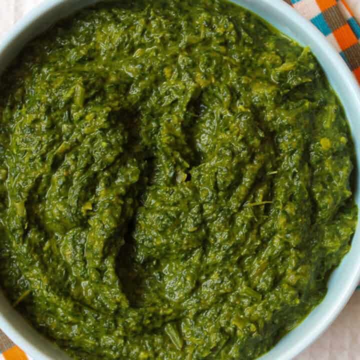 Easy Indian Saag Recipe (Quick Spinach Curry)