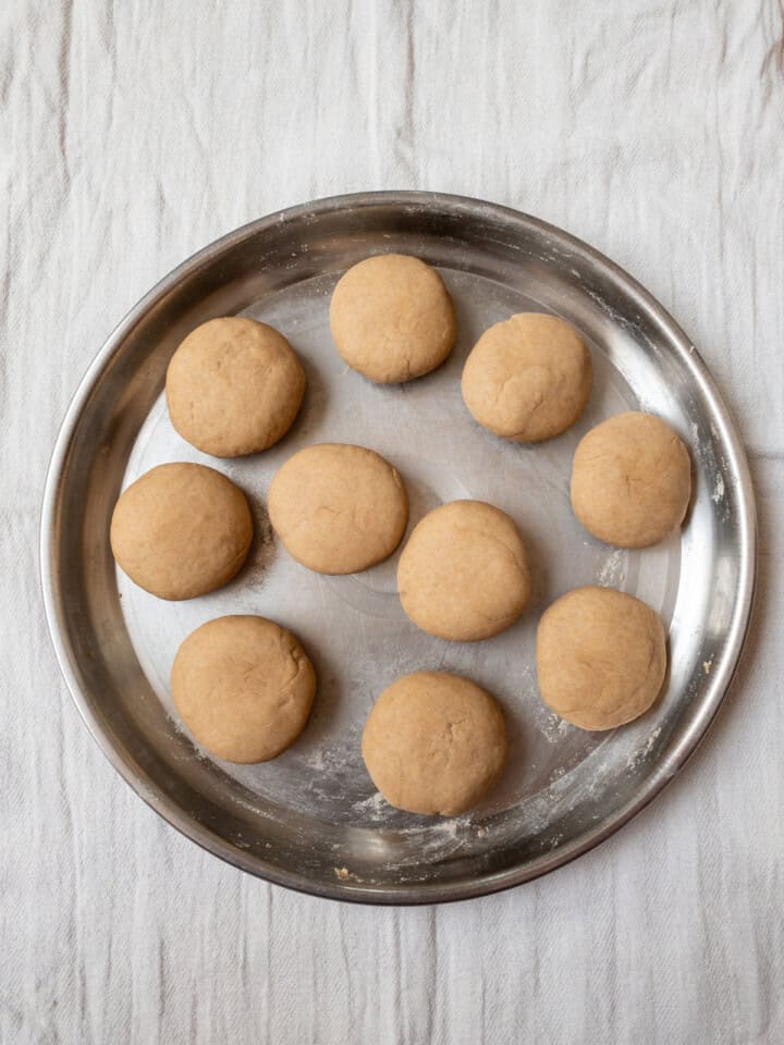 Easy Chapati Recipe (Soft & Fluffy Whole Wheat Indian Bread)