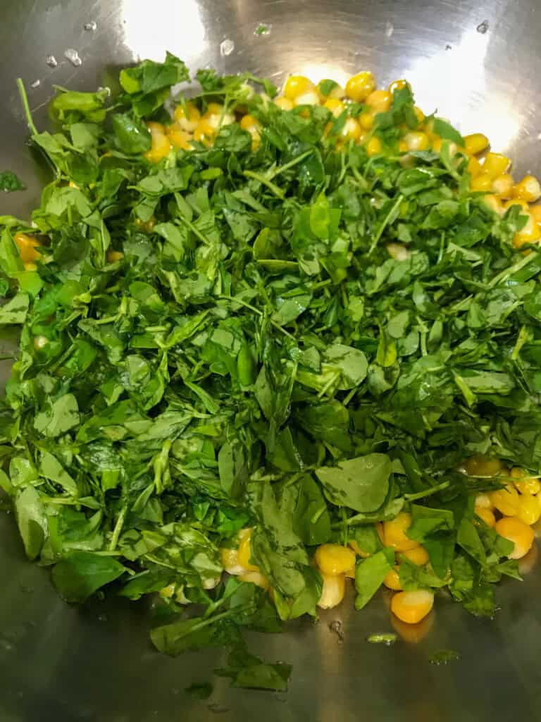 Methi Corn Paneer Curry (Quick Paneer Gravy Recipe) - Everyday ...