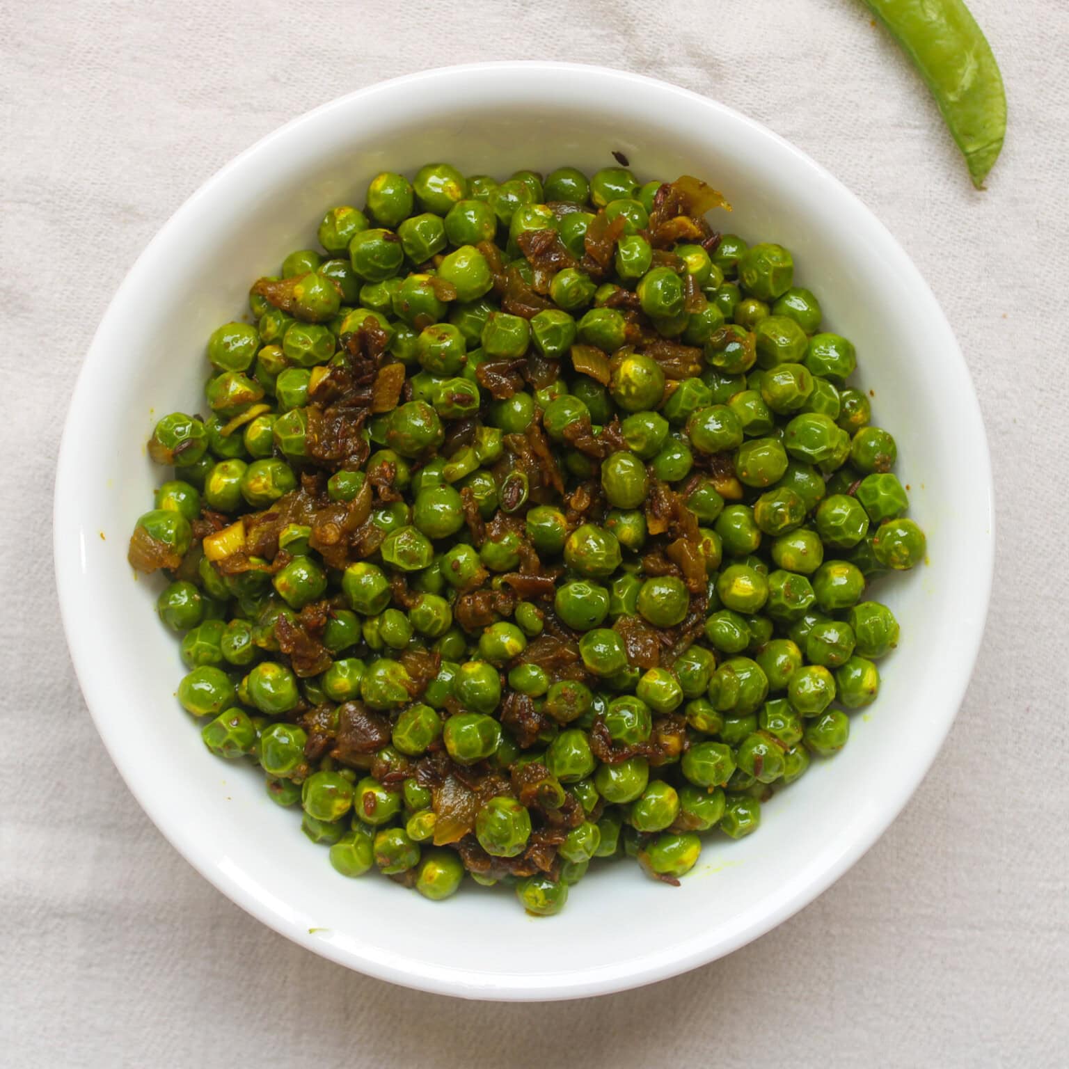Indian Spiced Sautéed Green Peas (Quick & Simple) - Everyday Nourishing ...
